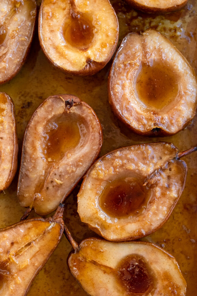 Caramelized Maple Ginger Baked Pears