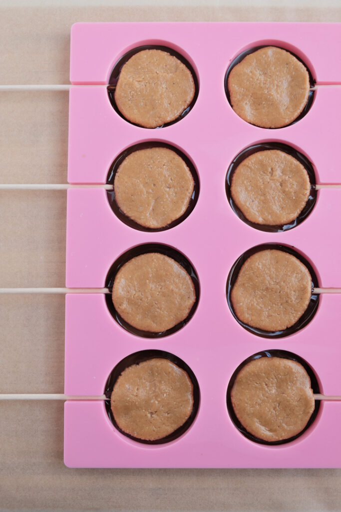 Chocolate Peanut Butter Lollipops